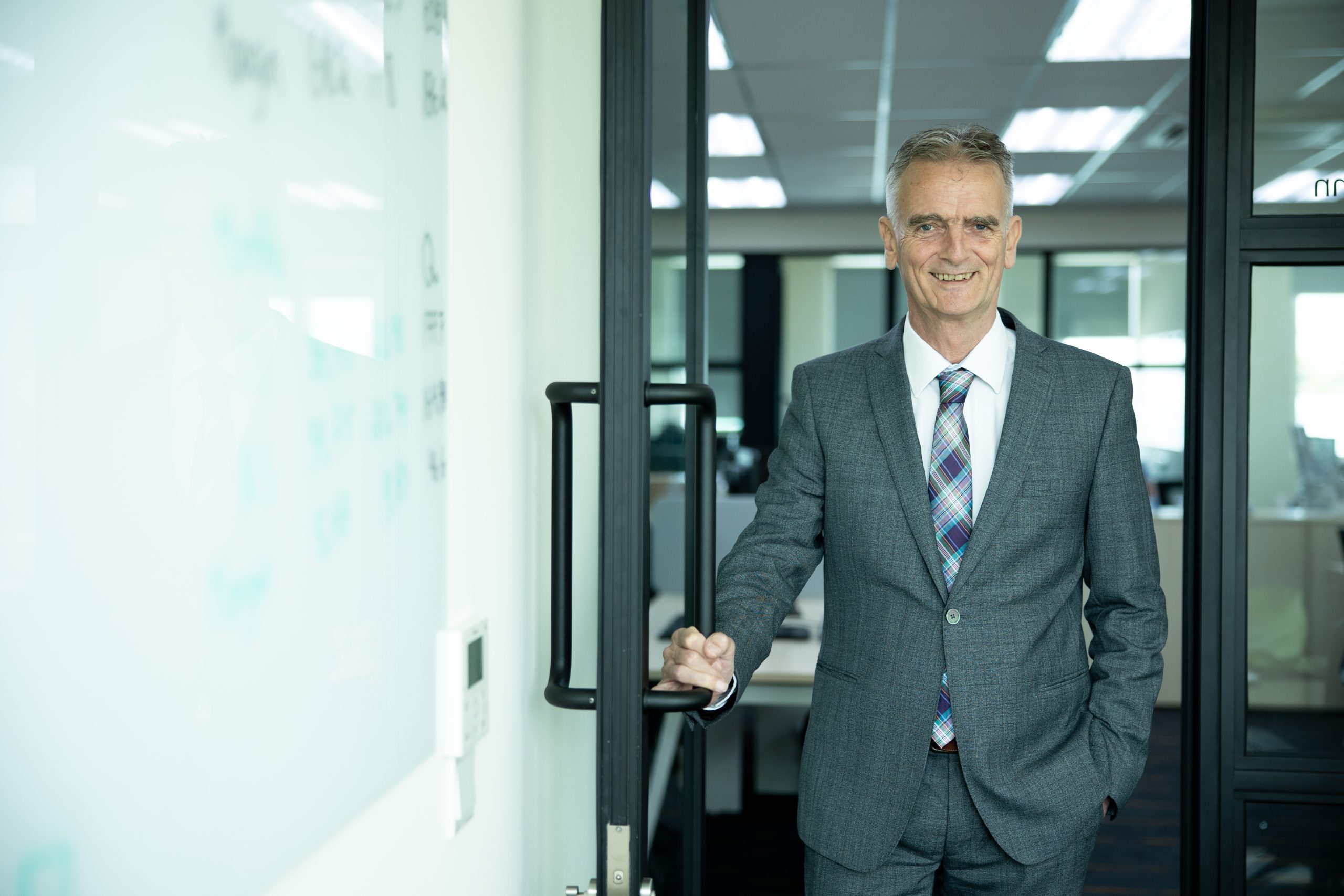 Henri van Boxtel - Power Line Magazine